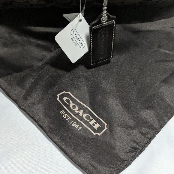 Coach | Bags | Coach Signature Jacquard Canvas Purse Bag F5146 | Poshmark